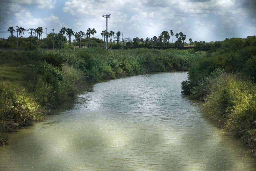 Government Orders Nonprofit To Stop Building Border Wall Until An ...