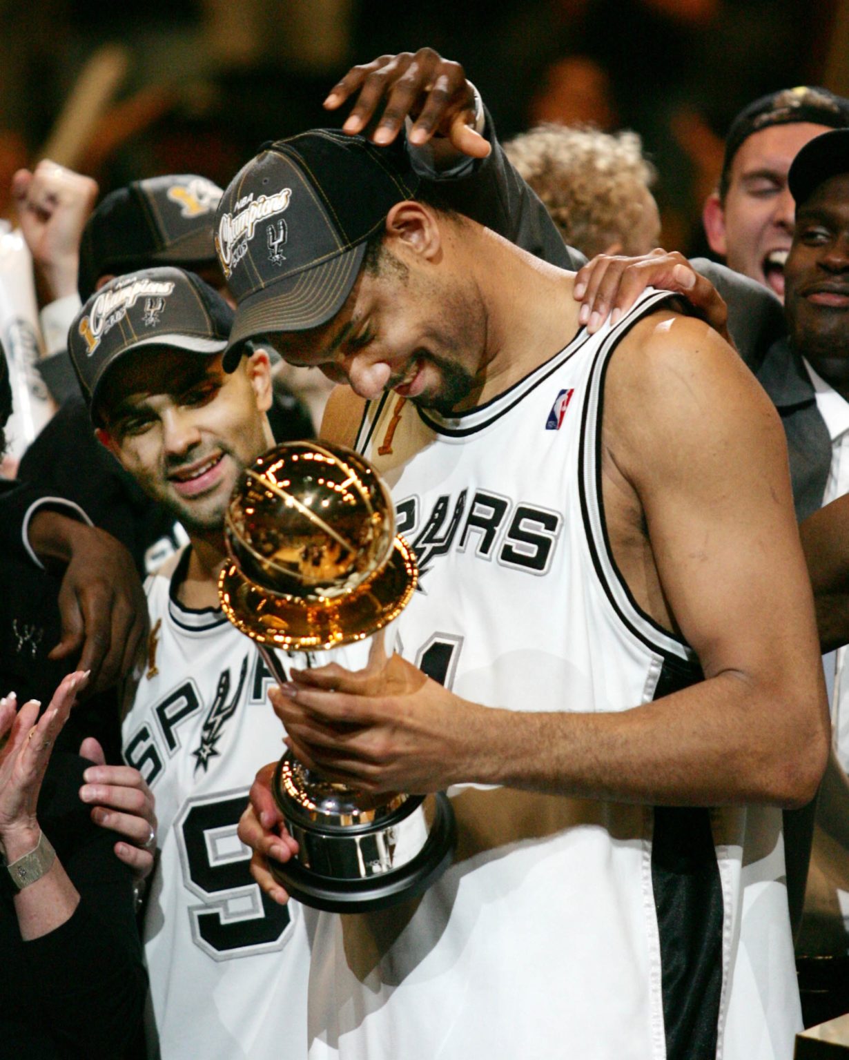 Tim Duncan Celebrated For His Work Ethic, Humble Nature Ahead Of Hall ...