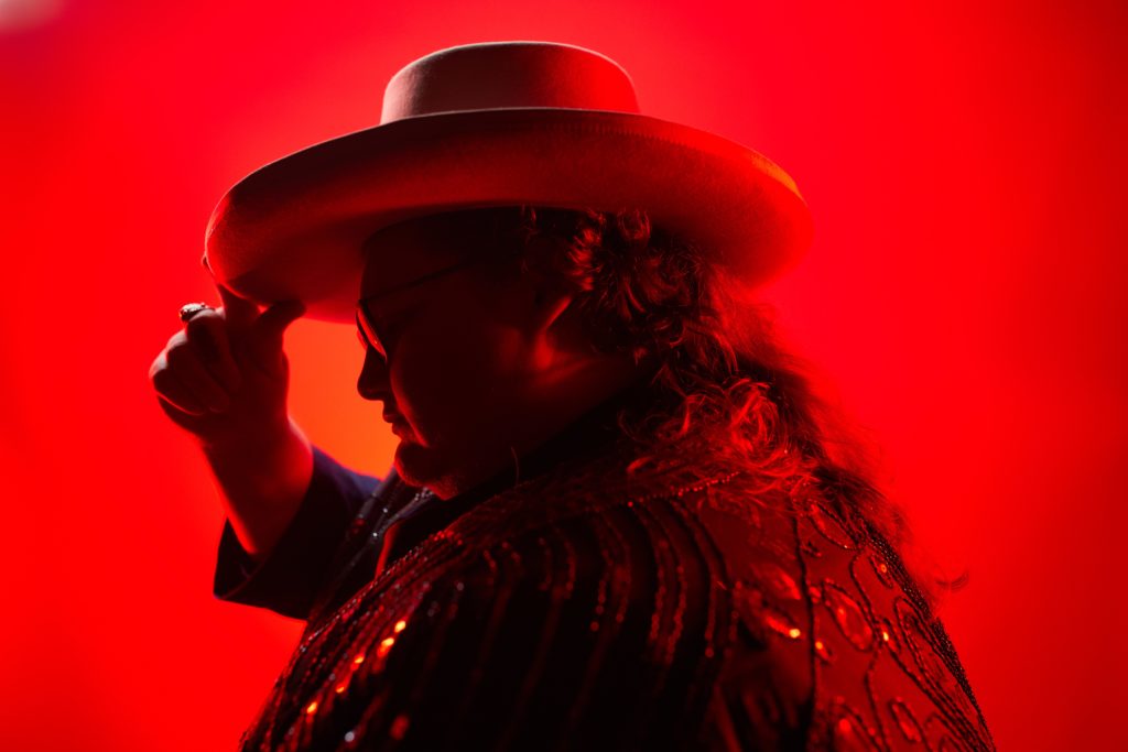 Joshua Ray Walker’s unique brand of country music is ‘distinctly Dallas ...