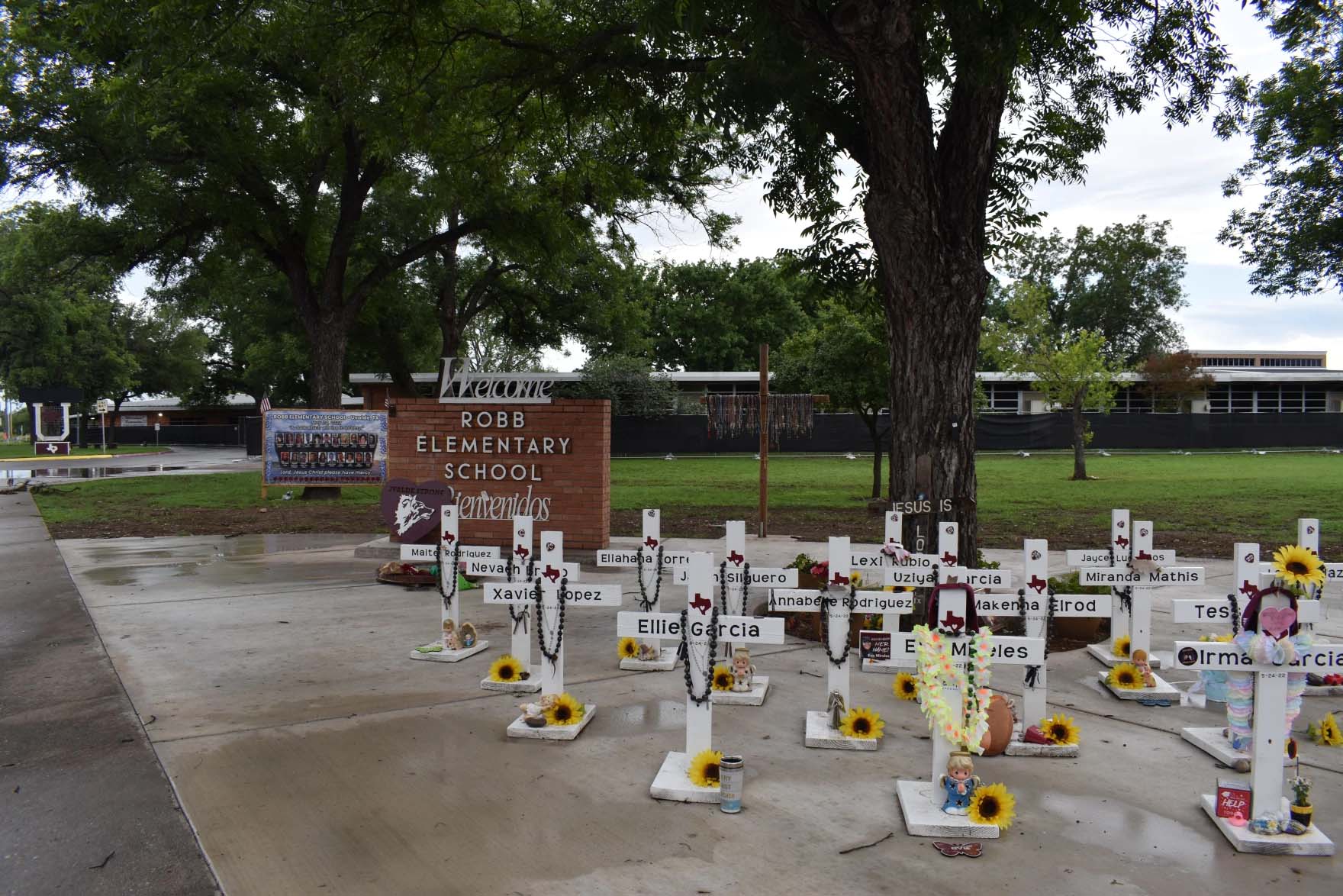 Bees, butterflies, a steel tree: Uvalde’s new elementary school ...