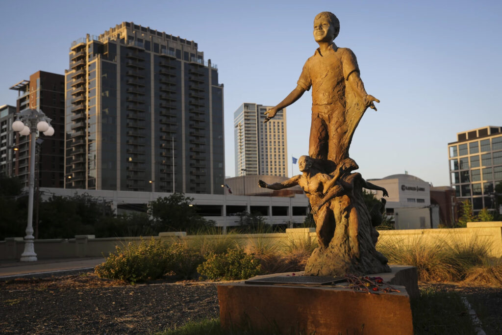 50 years later: Dallas pays tribute to 12-year-old Santos Rodriguez ...