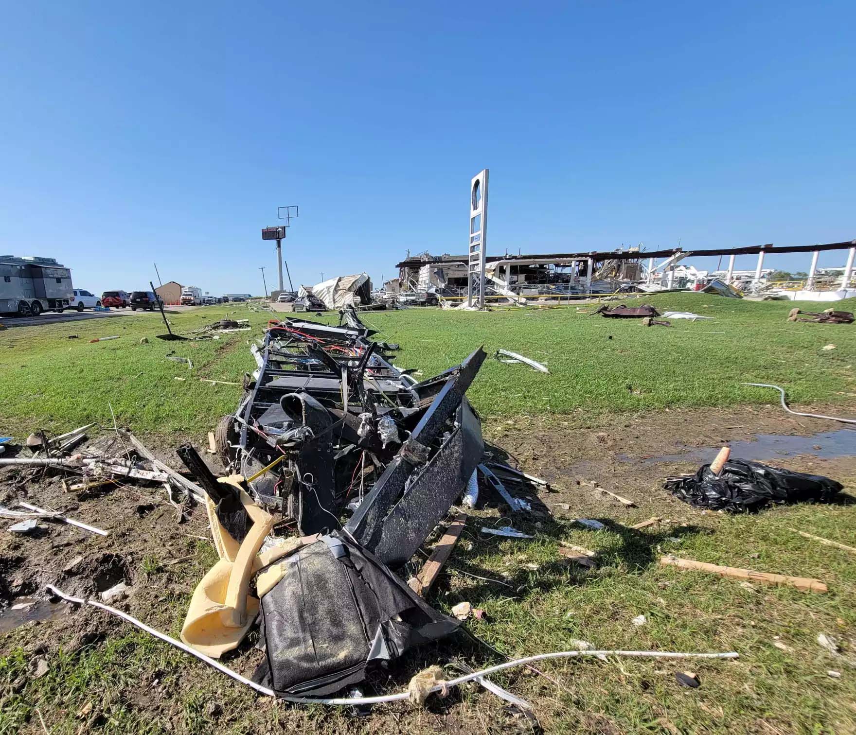 After a deadly tornado, North Texans grapple with the ‘destruction and ...