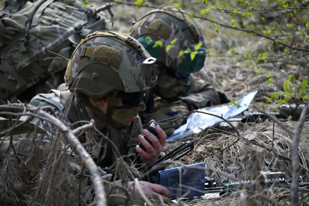 As the Pentagon reexamines women in combat, female veterans consider it ...